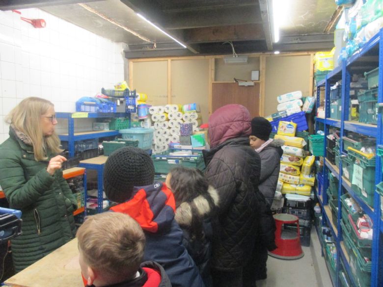 Burnt Tree Primary School - Year 5 Woodpeckers