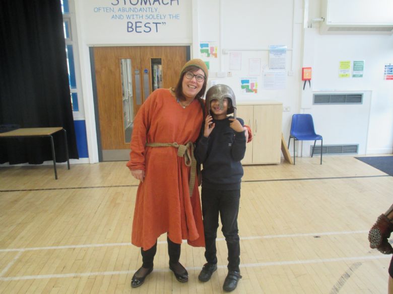 Burnt Tree Primary School - Year 5 Woodpeckers